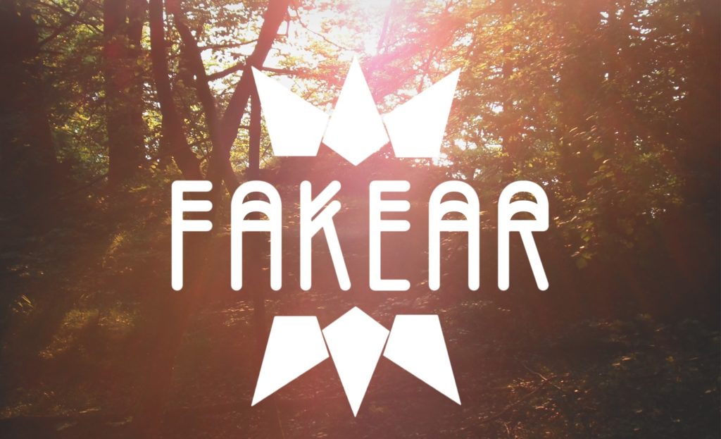 La Lune Rousse by Fakear – Dédale Sonore